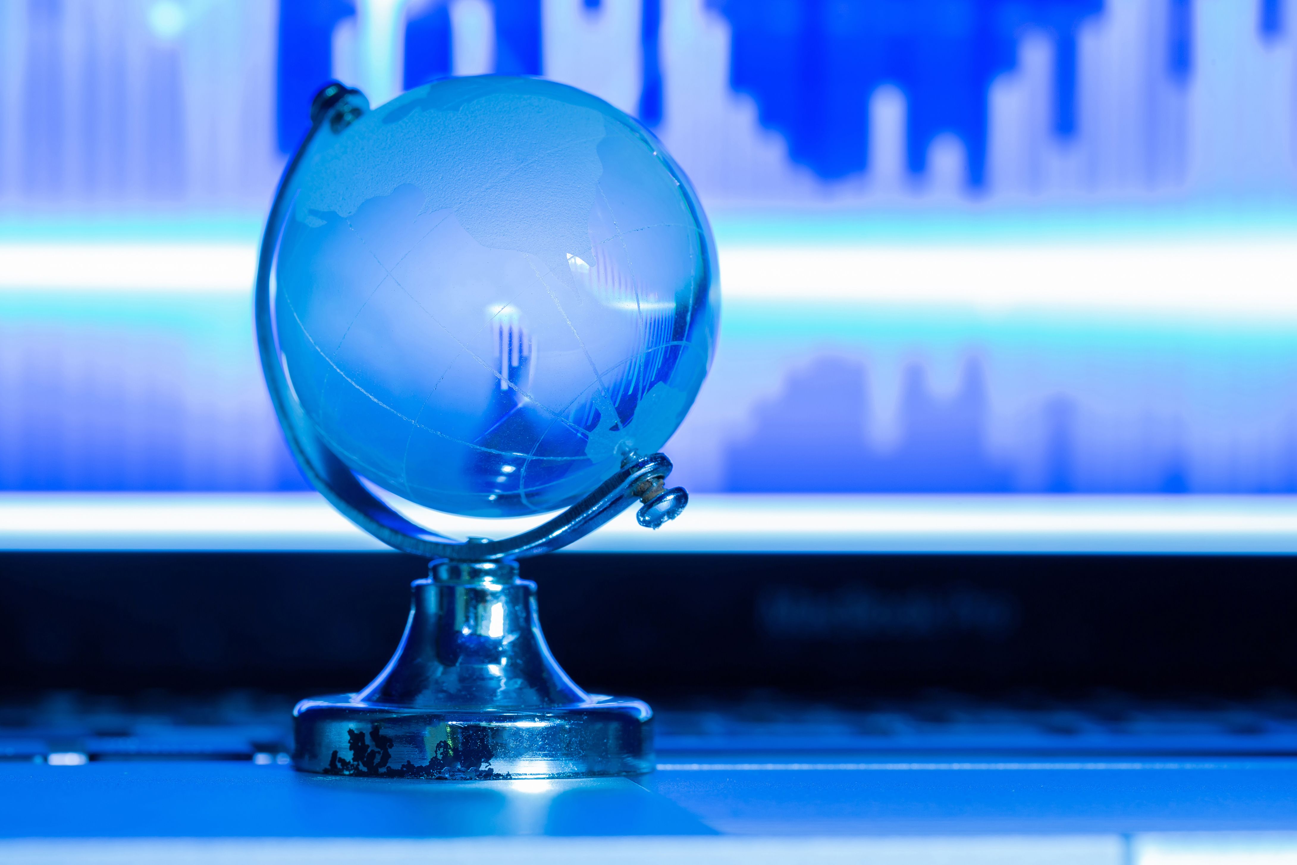 Globalization vs Localization: The Differences and Benefits